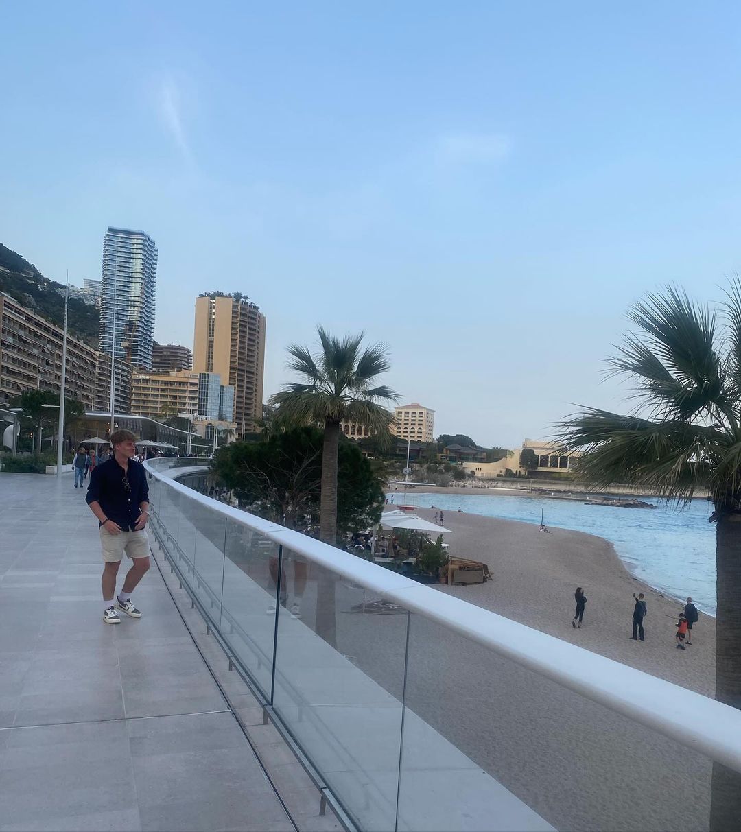 How to Style Yourself as a Man in 2024: The Ultimate Guide to Modern F ...