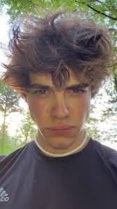 How to Use Simpletics Sea Salt Spray to Achieve Fluffy Beachy Hair